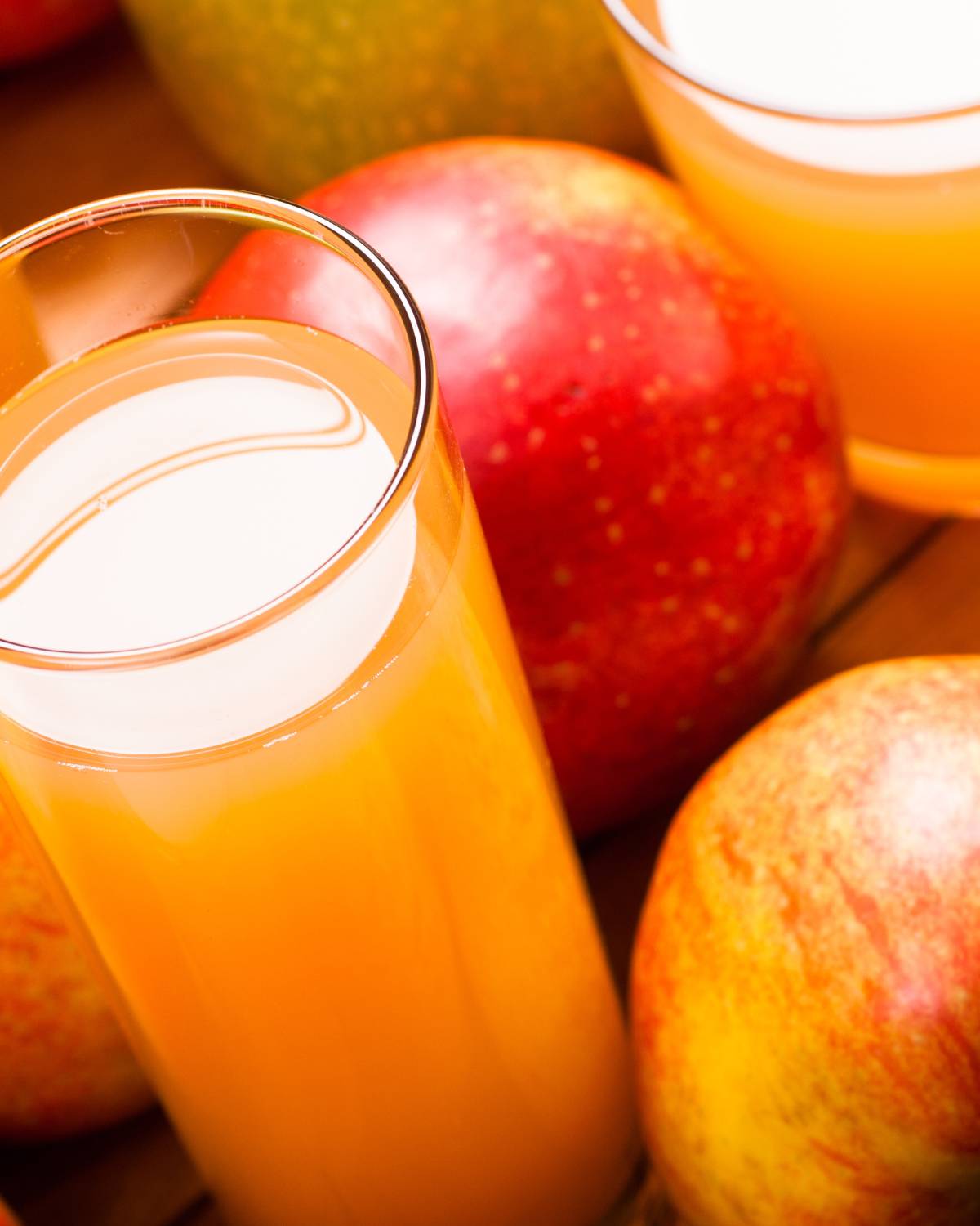 How To Freeze Apple Cider And Apple Juice 5 different ways - Diary of a ...
